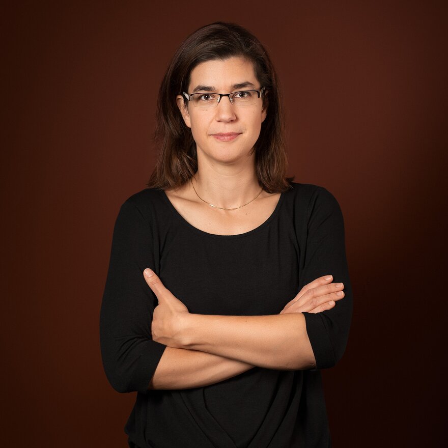Yvonne Gast